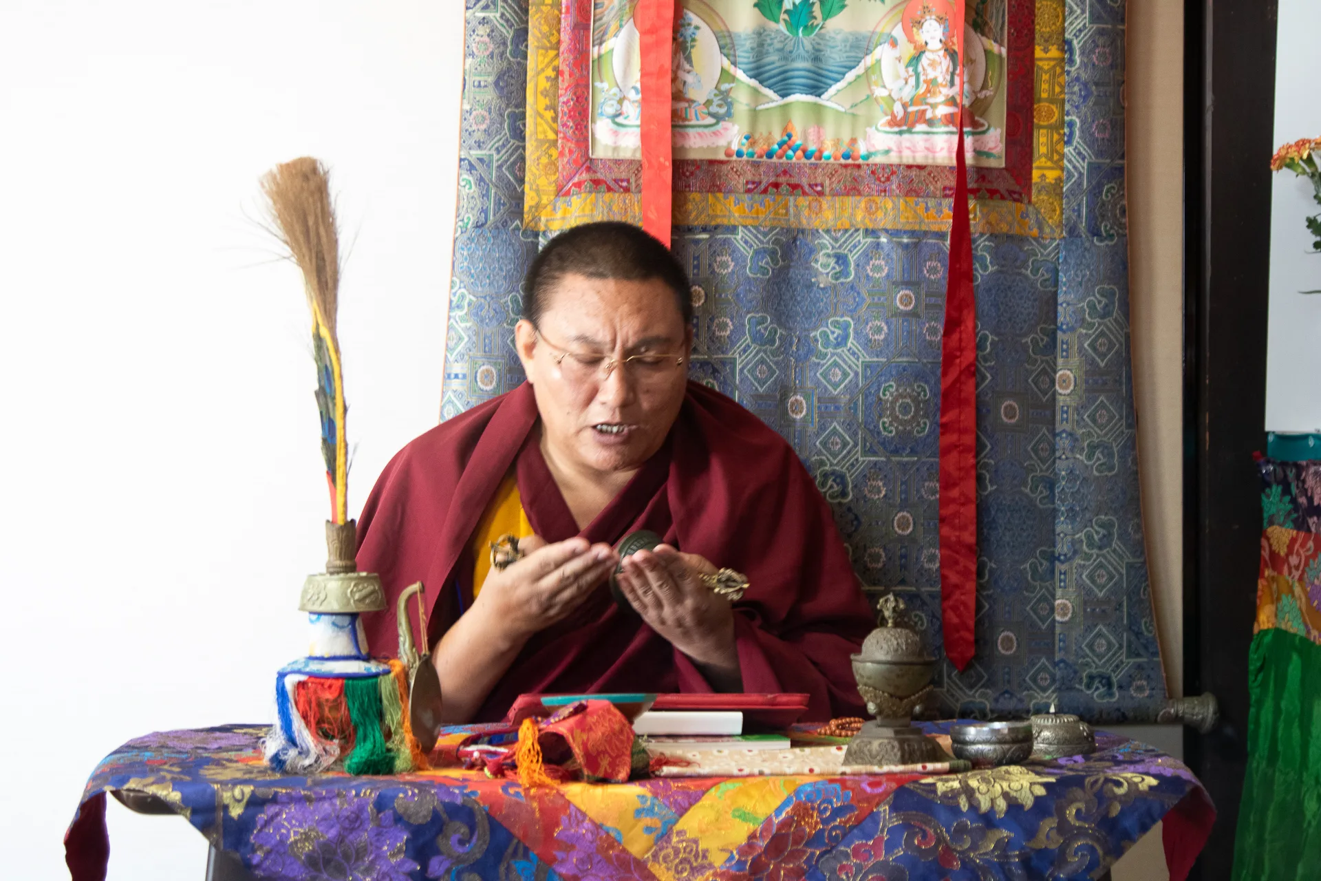 MMBA | 文殊師利大乗仏教会 ｜ 2024年4月 日本別院 行事のご案内